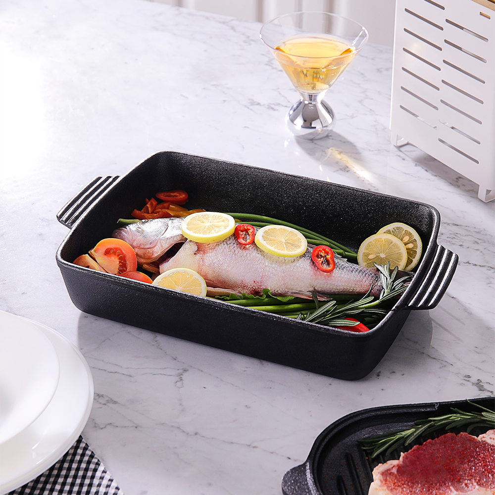 38 x 23cm Black Rectangular Cast Iron Baking Pan