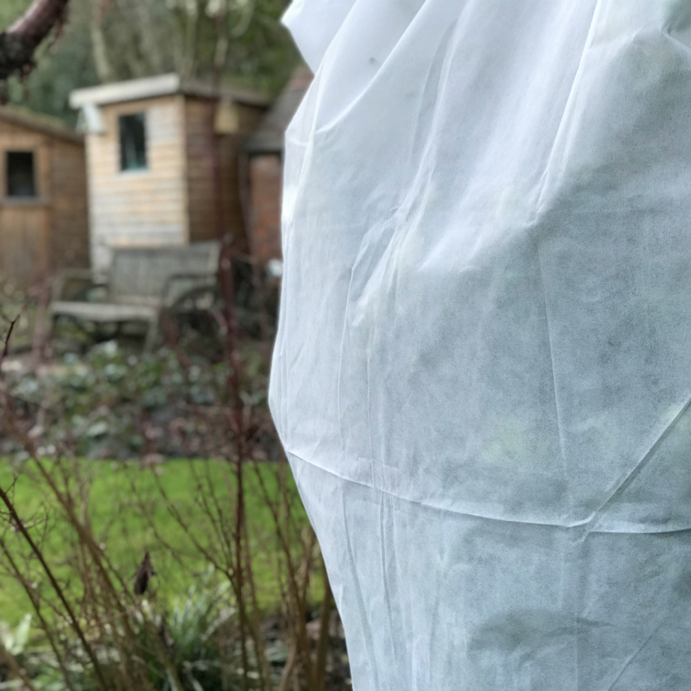 Garden Fleece Frost Protection Plant Cover 2m x 1.6m | 50GSM ...
