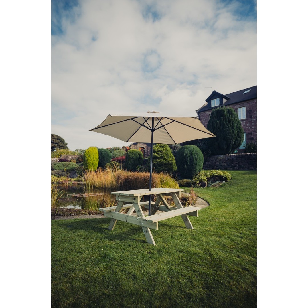 Traditional Picnic Table - Timber - L139.5 x W143.5 x H76 cm ...